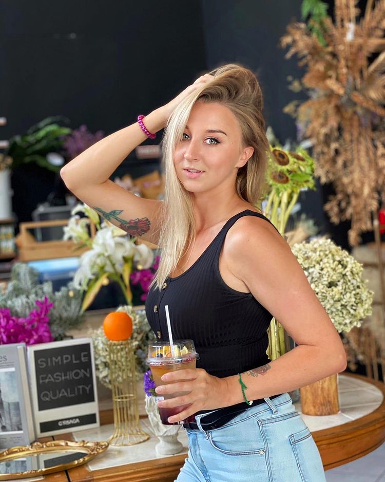 Sofia K – Agency Harem