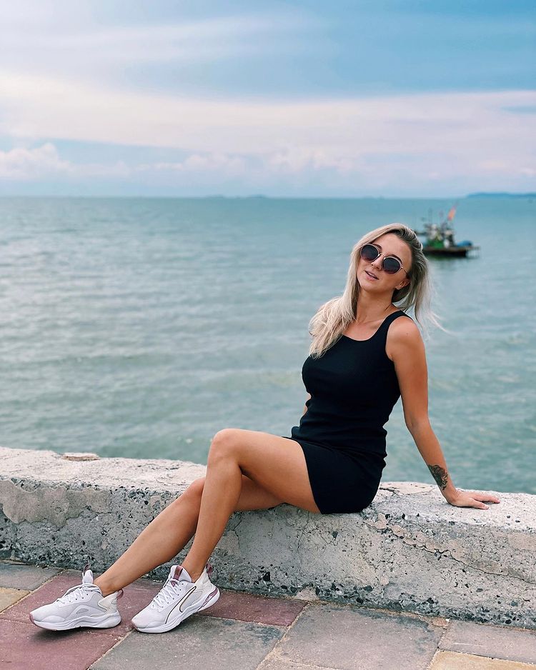 Sofia K – Agency Harem