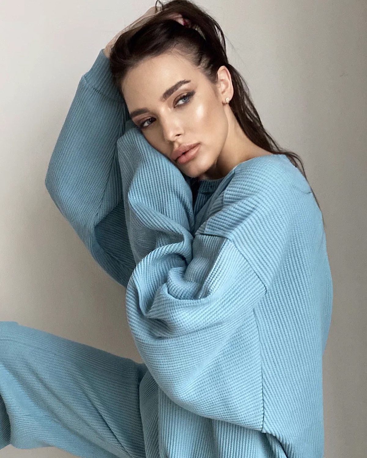 Elena T – Agency Harem