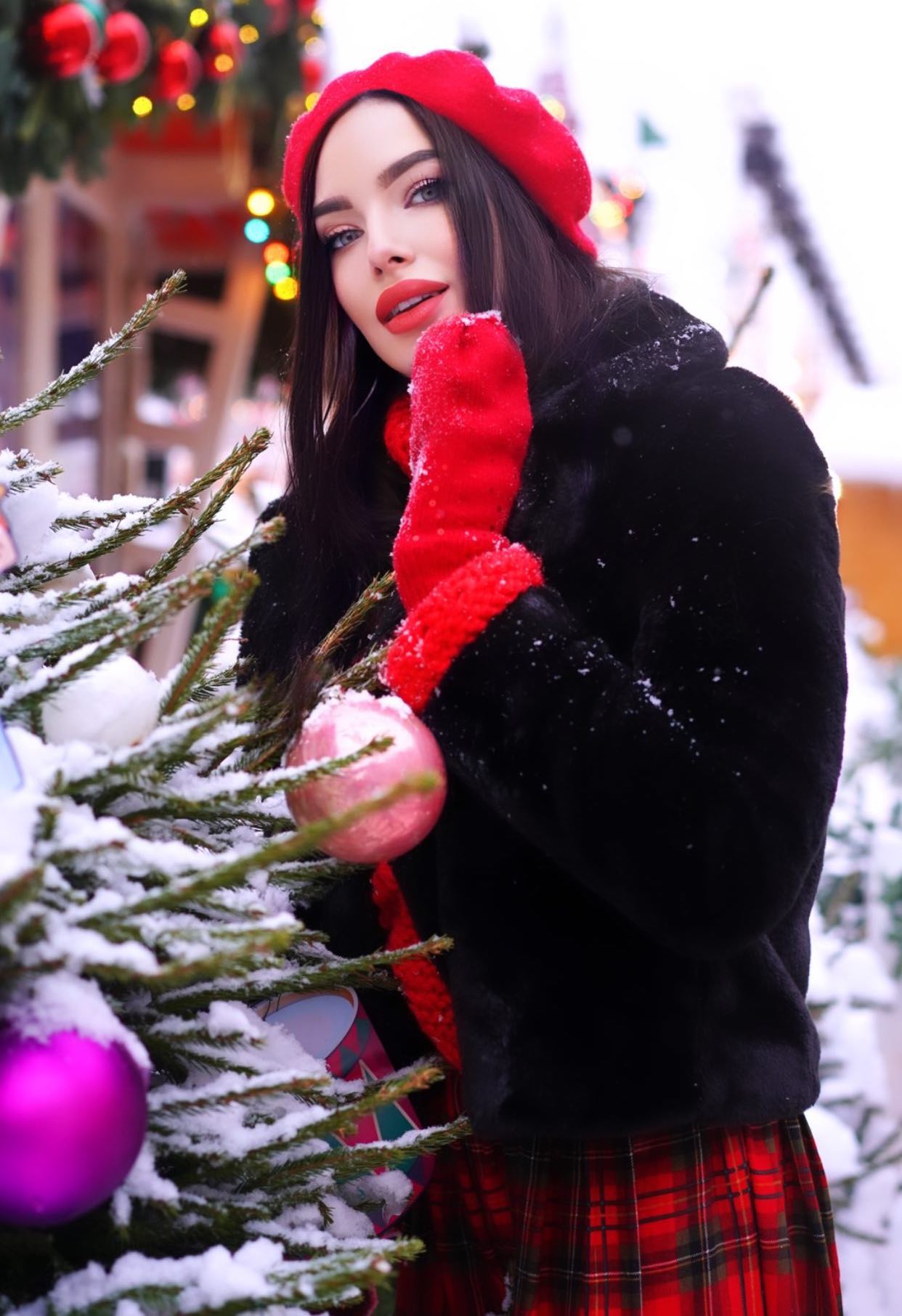 Elena T – Agency Harem