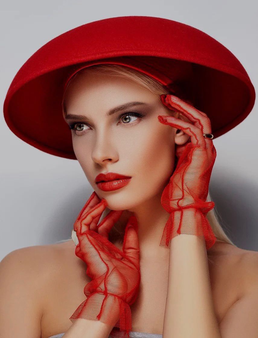 Xeniya – Agency Harem