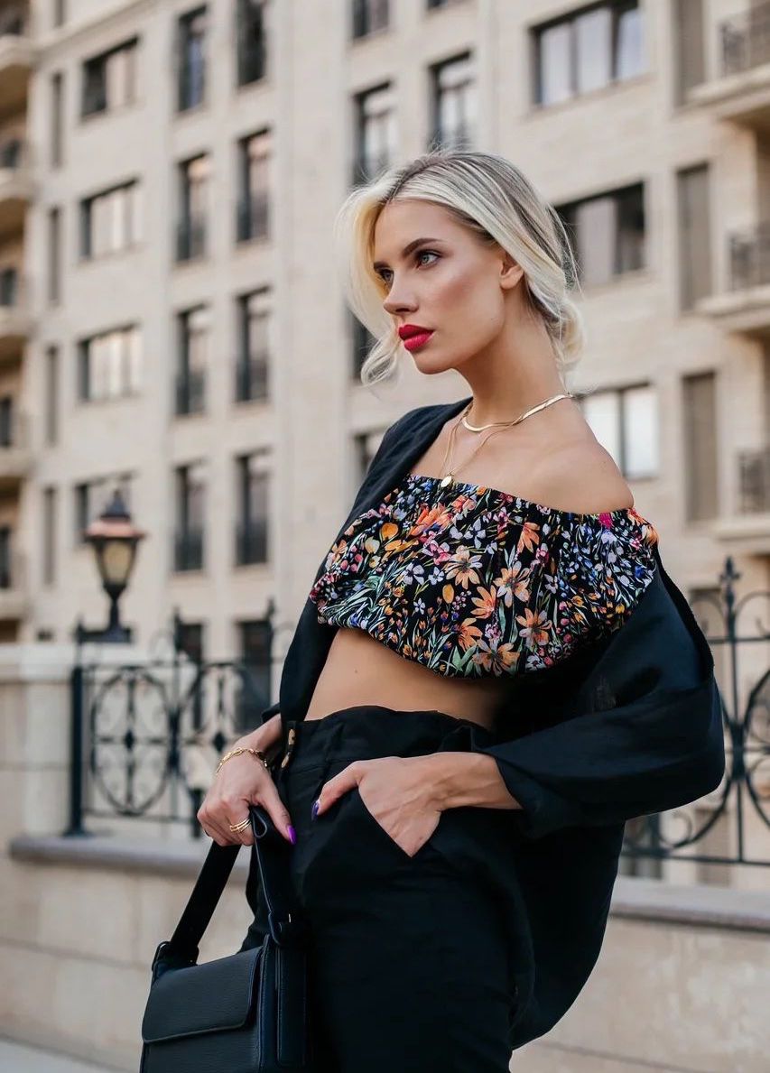 Xeniya – Agency Harem